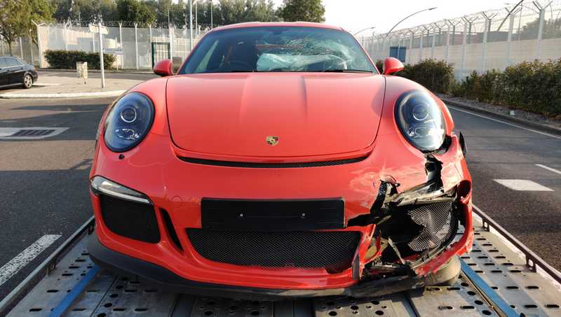 Web3 : Porsche finit dans le fossé - Coins.fr