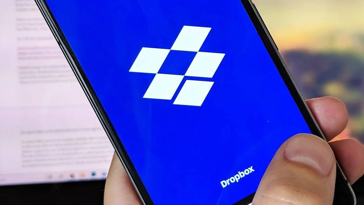 Dropbox stoppe son offre illimitée à cause des mineurs crypto - Coins.fr